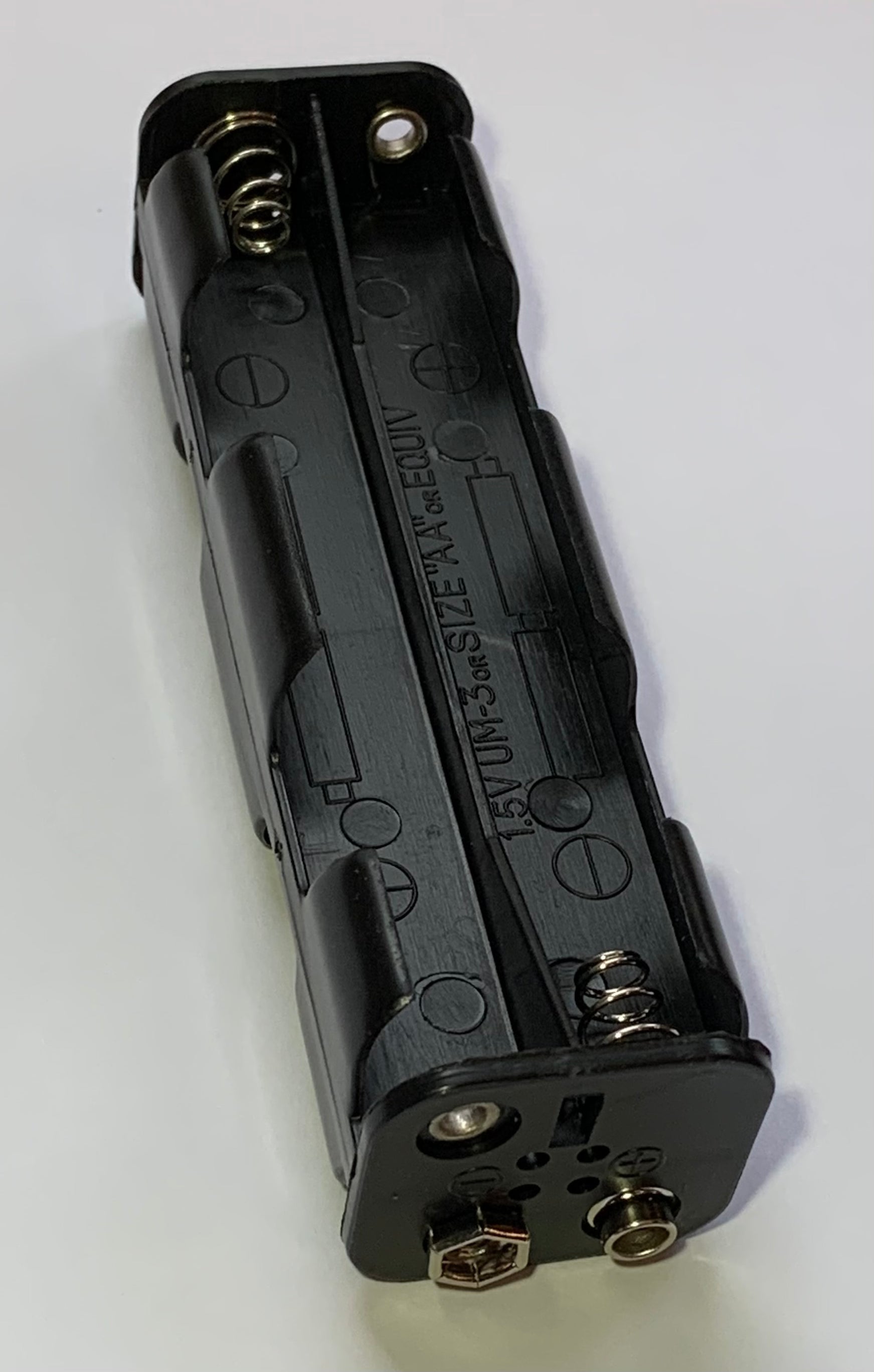 UM3-8 : 8-cell AA holder, for Futaba, JR PROPO, etc. — Batteries America